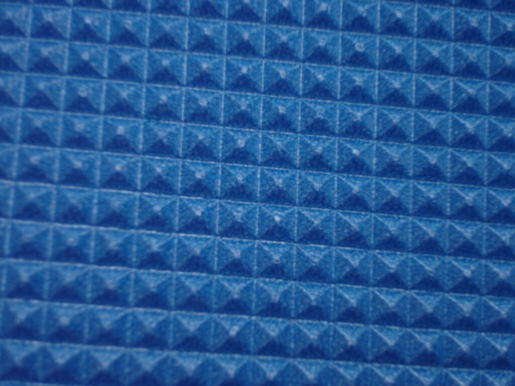 AISLANTE ALTUS PIRAMIDAL MONOCOLOR - Arneses, Lineas de vida, Cuerdas ...